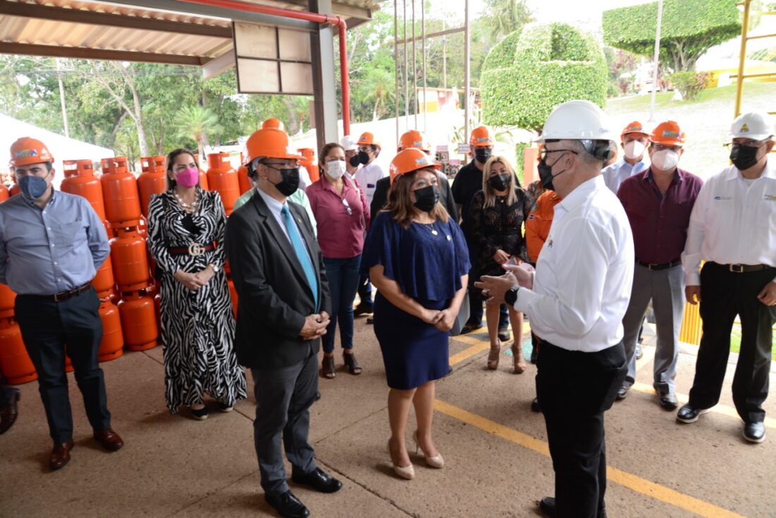 Grupo TOMZA reconfirma compromiso con El Salvador en su plan de ...