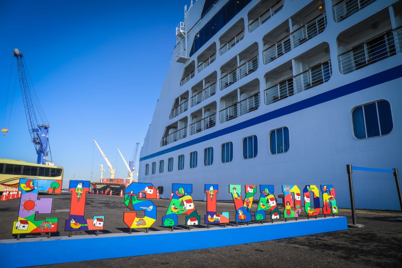 El Salvador espera al menos 10 cruceros con millares de turistas ...